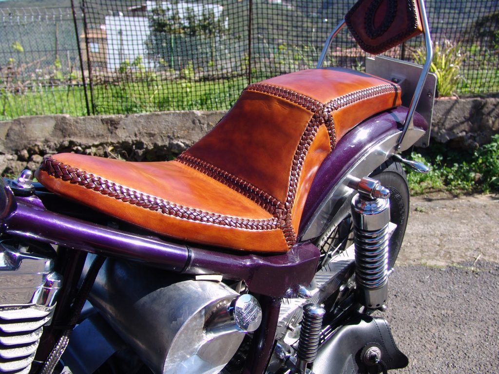 Sillín de moto, hecho a medida - Bruno & Victoria